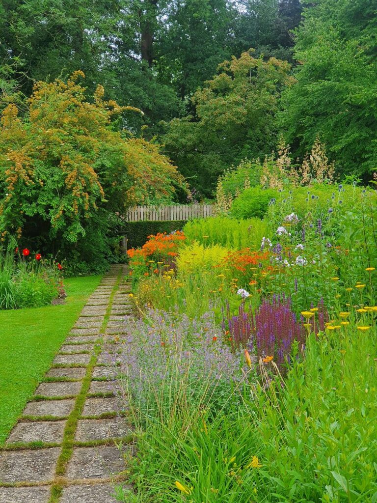 Mien Ruys, pionera del movimiento New Perennial, y sus jardines ...