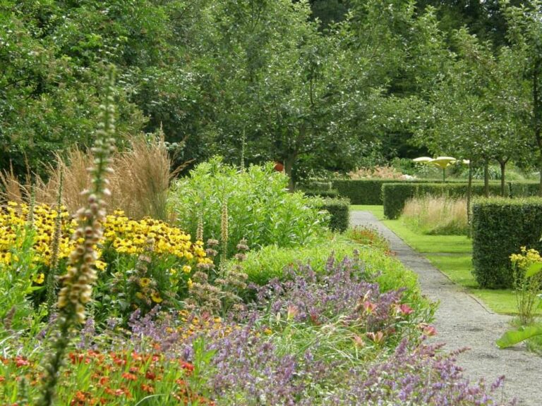 Mien Ruys, pionera del movimiento New Perennial, y sus jardines ...